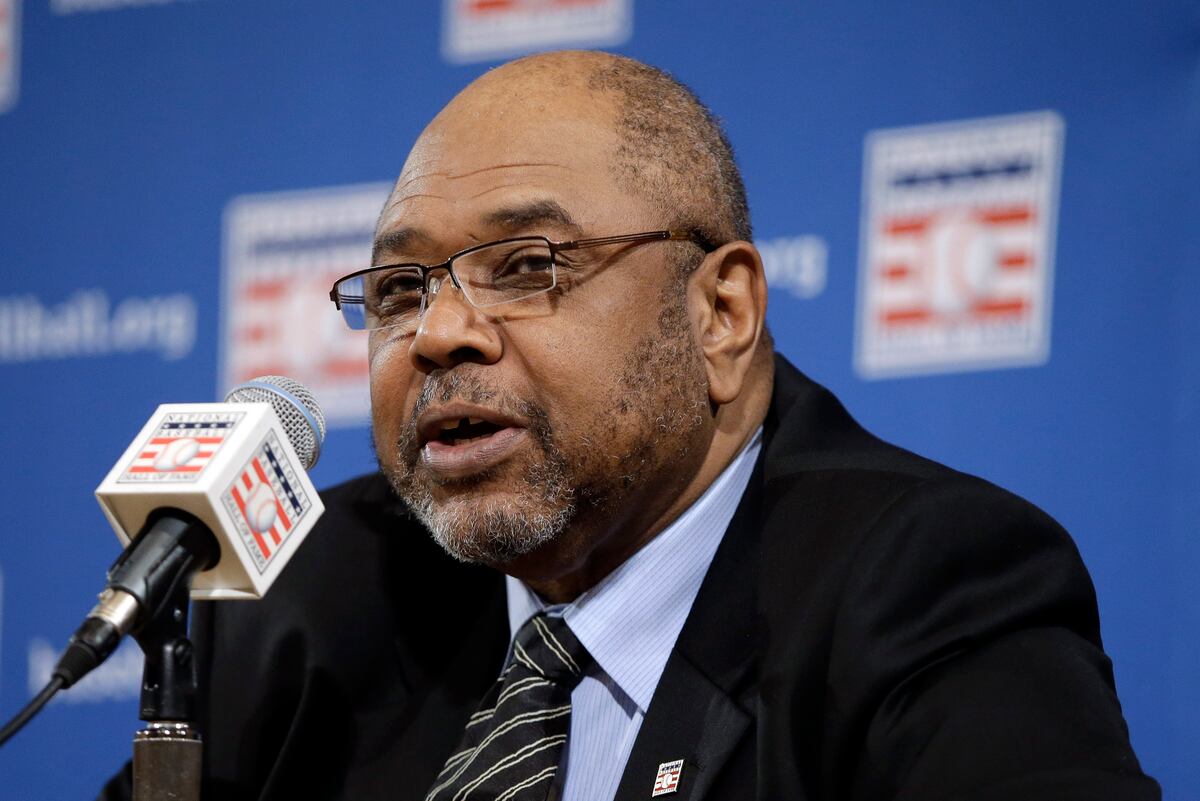 Former MLB All-Star Bob Watson Dies at 74; 1st Black GM to Win World ...