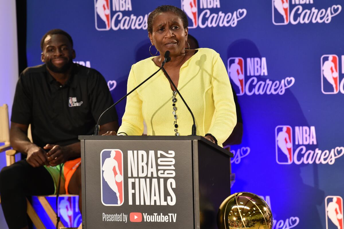 Report: NBPA's Michele Roberts Calling Players, Detailing Talks for NBA ...