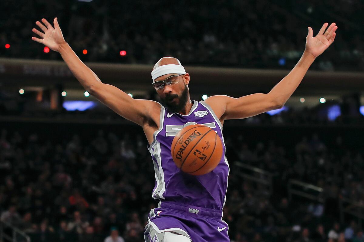 Corey Brewer, Kings Agree to Contract Ahead of NBA Restart | News ...