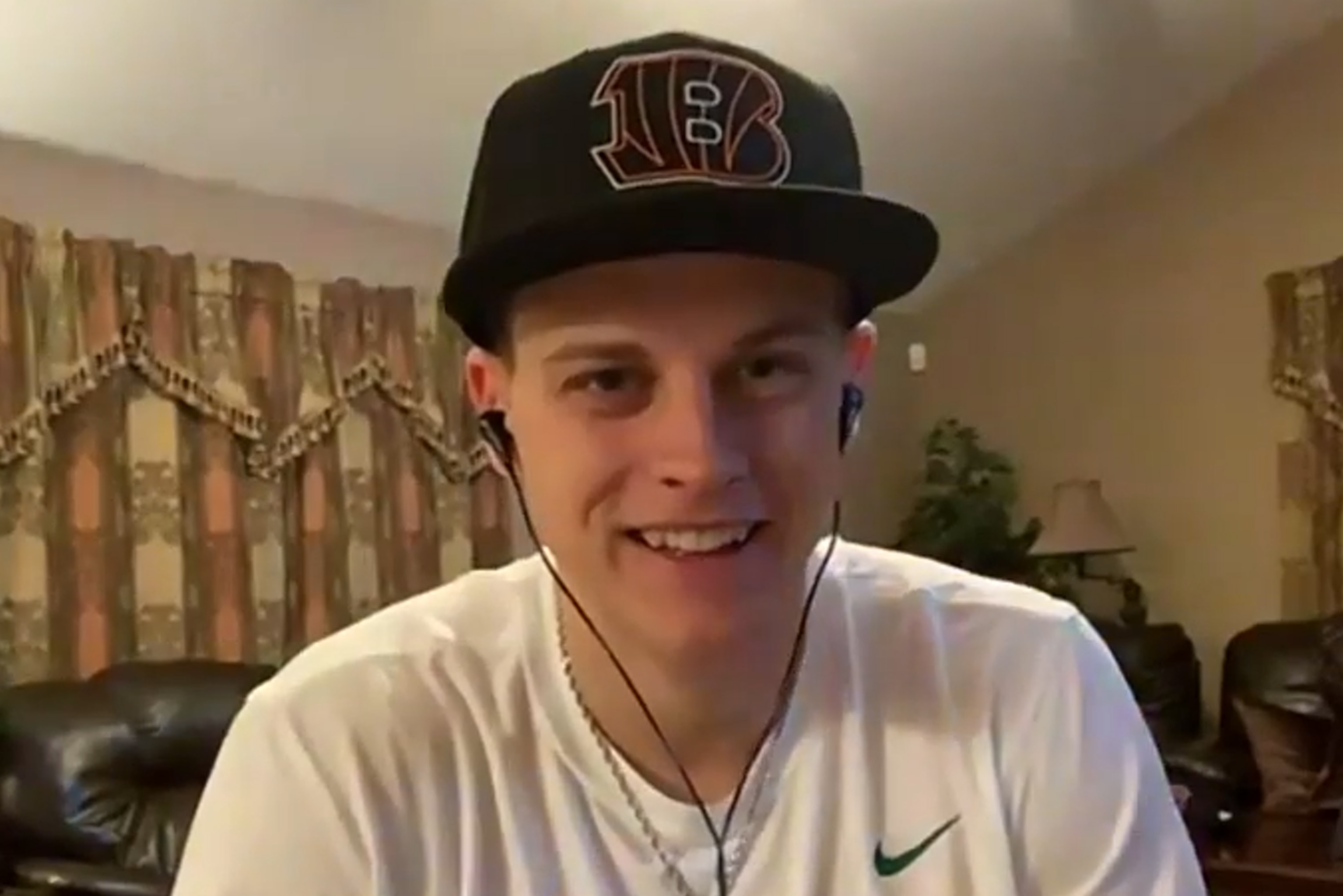 Bengals' Joe Burrow Tops Madden NFL 21 Rookie QB Ratings at 76 Overall Bengals' Joe Burrow Tops Madden NFL 21 Rookie QB Ratings at 76 Overall