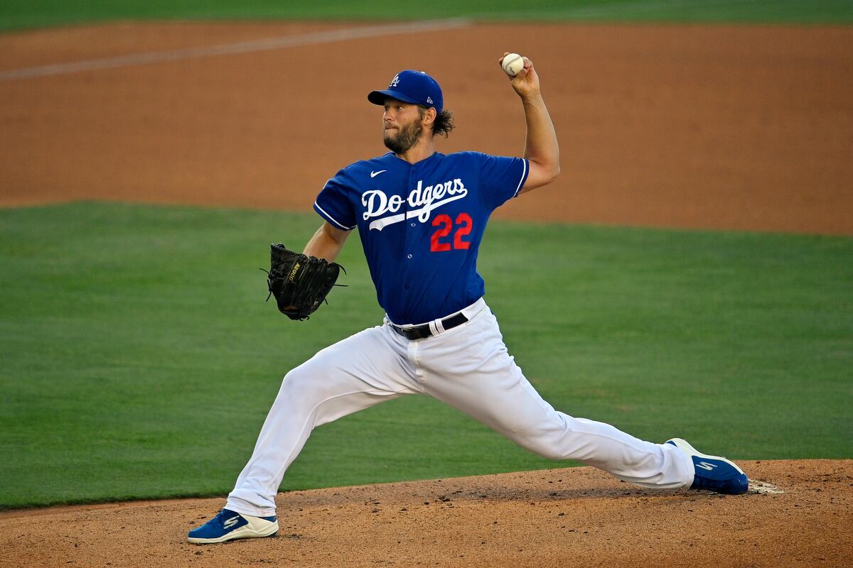 Dodgers' Clayton Kershaw Strikes Out 8 in 5-Inning Effort in Intrasquad ...
