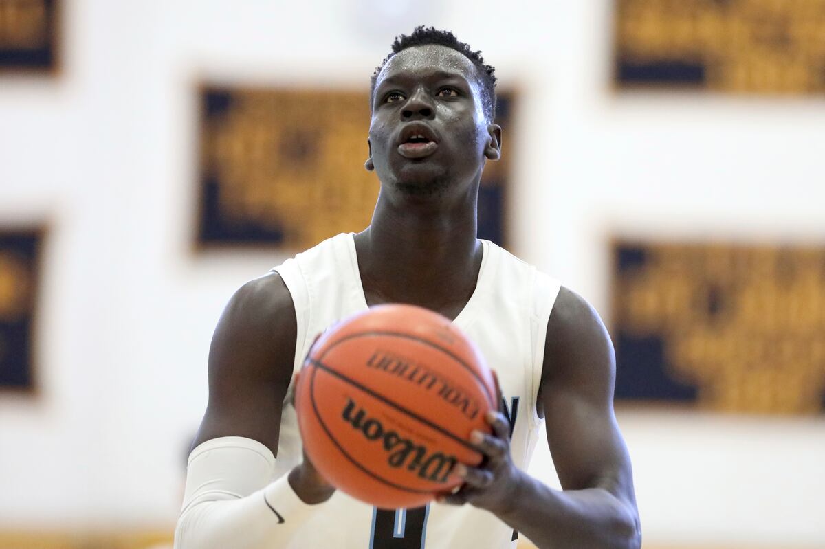 Nuggets' Bol Bol Shines with 16 Points, 10 Rebounds, 6 Blocks in Win vs ...