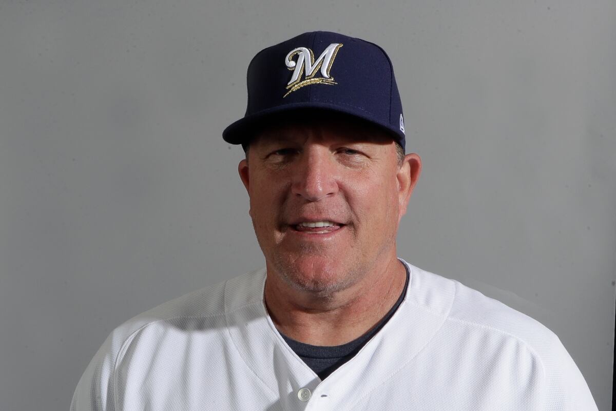 Pat Murphy Suffered Heart Attack at Brewers' Workout; Full Recovery ...