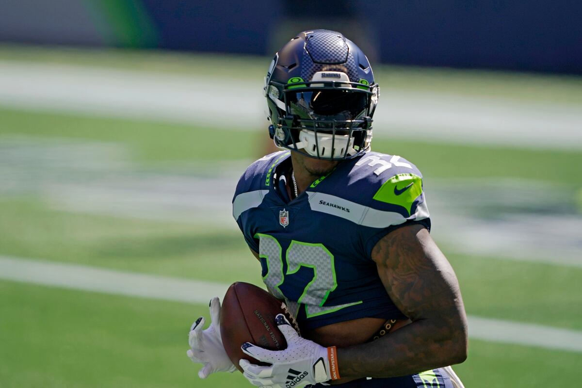 Chris Carson Says He Hasn't Discussed Contract Extension with Seahawks ...
