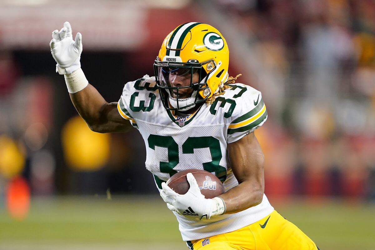 Aaron Jones Says Packers 'Definitely Are' Working on New Contract ...