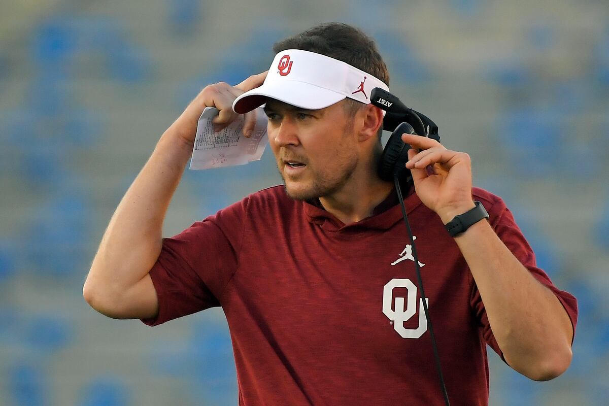Lincoln Riley: Oklahoma Won't Release COVID-19 Info as 'Competitive ...