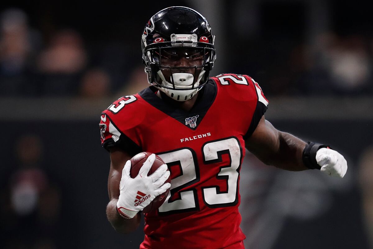 Ito Smith, Brian Hill Updated Fantasy Outlook After Todd Gurley's ...