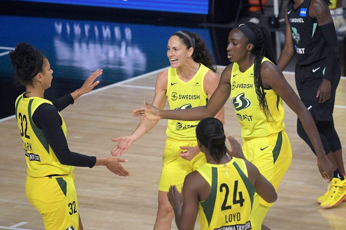 Lynx vs Storm Playoff Game Rescheduled for Tuesday After Negative COVID ...