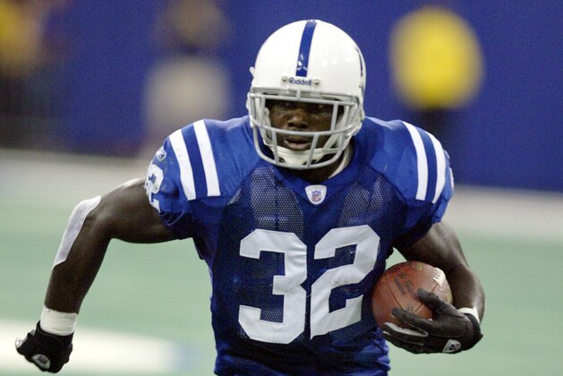 Colts Legend Edgerrin James Shows Off Hall of Fame-Themed Car on Instagram