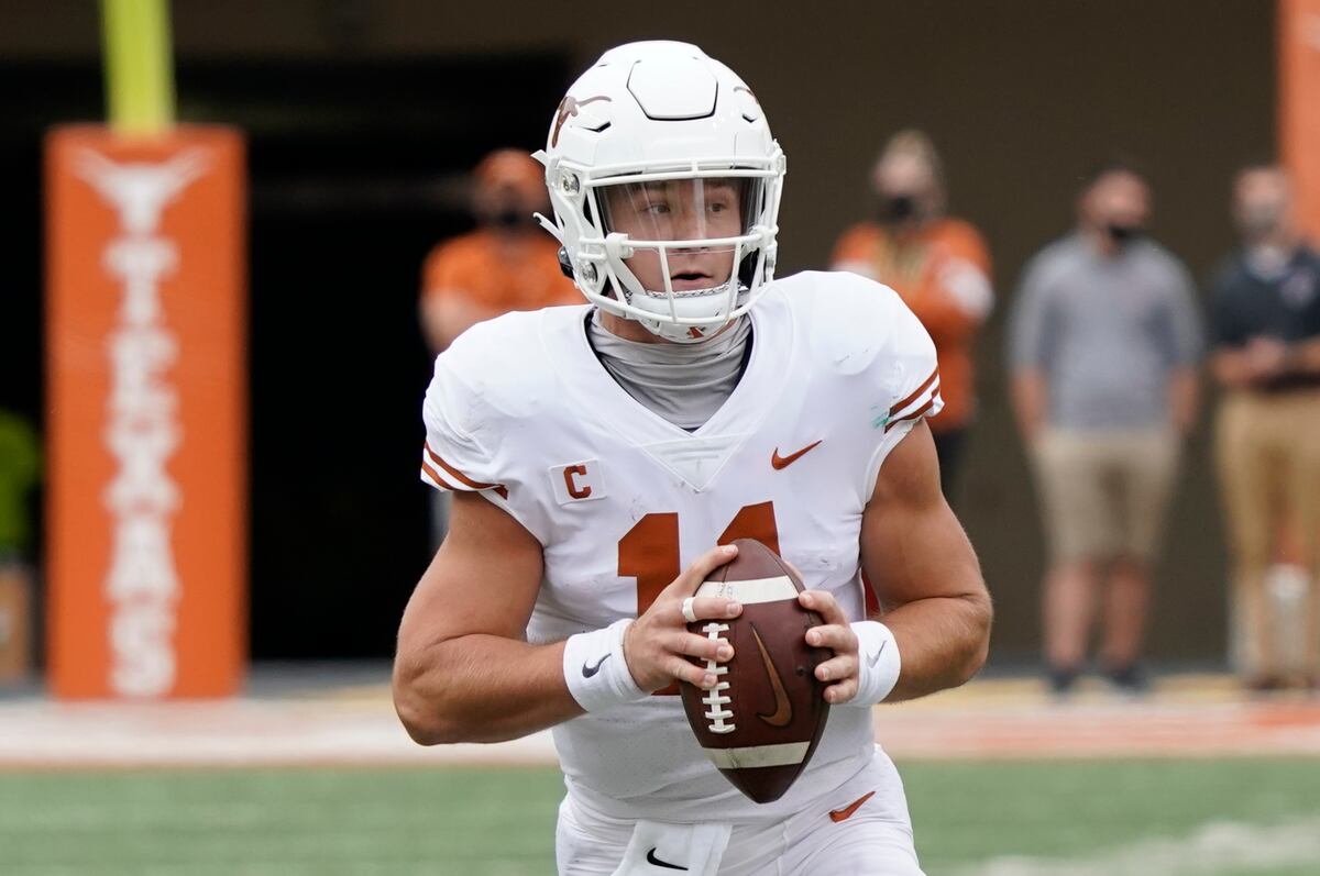 Sam Ehlinger Says 'S--t Stain 17' Was Nickname for Texas' 2017 ...