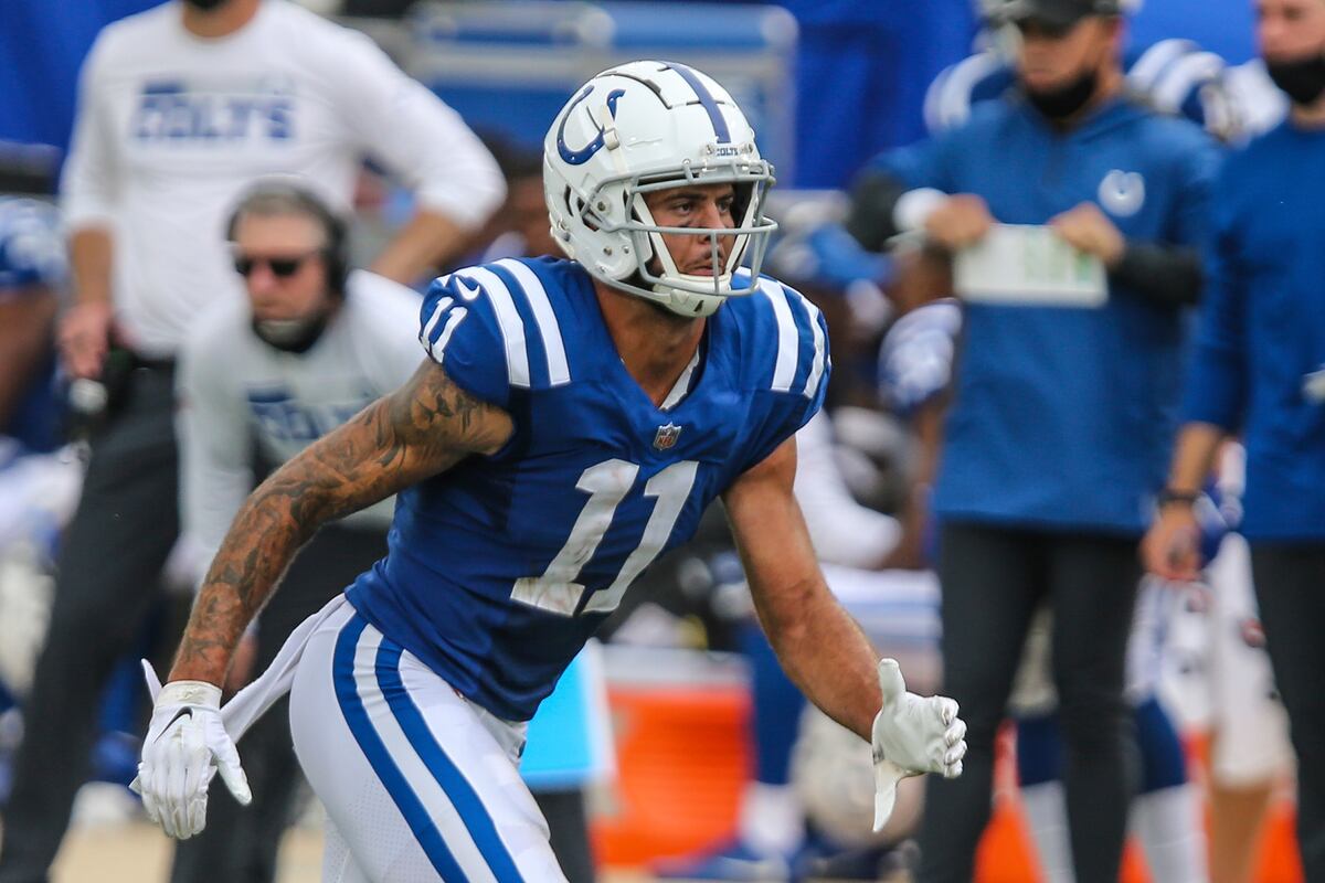 Daily Fantasy Football Week 12: DraftKings, FanDuel Strategies and ...