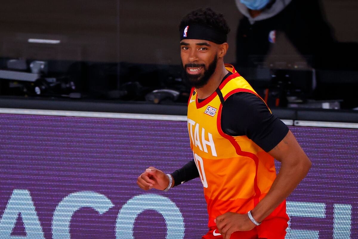 Jazz PG Mike Conley in COVID Protocol After Close Contact with Family ...