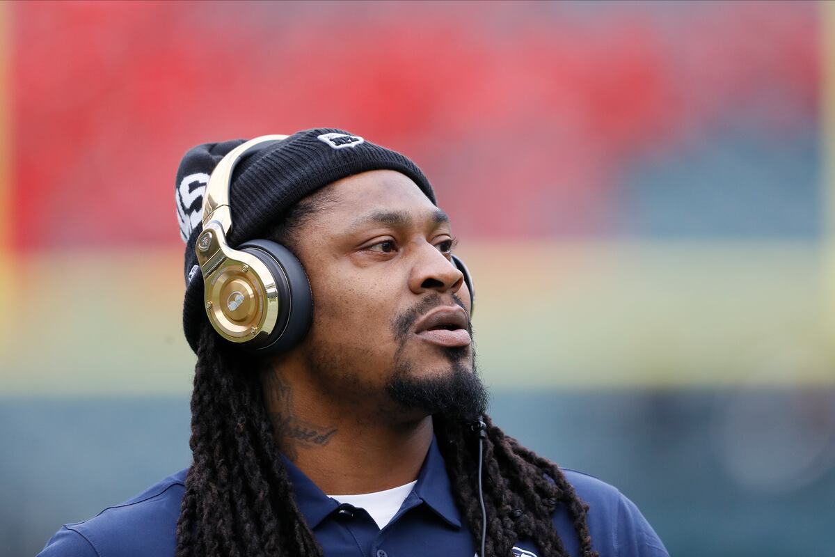 Marshawn Lynch Says He Has NFL Interest, Would Return for Super Bowl ...