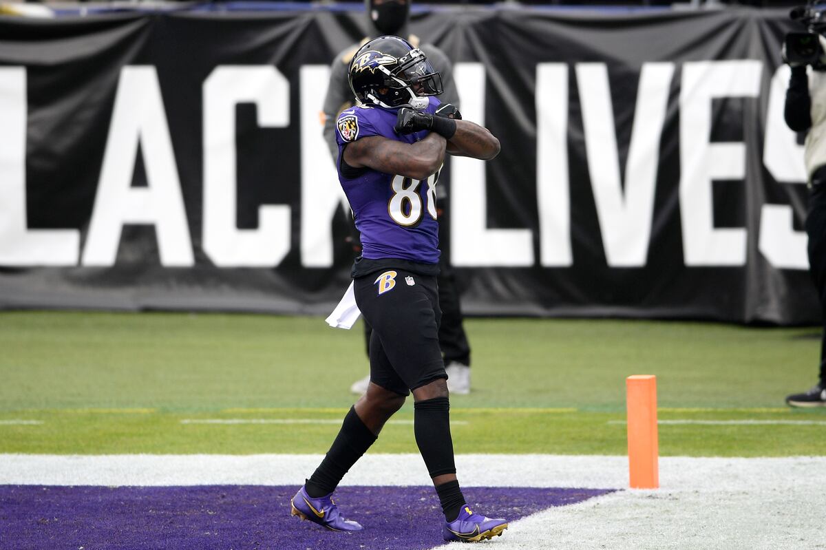 Ravens' Dez Bryant 'Had to Hold Back Tears' After 1st TD Since 2017 ...