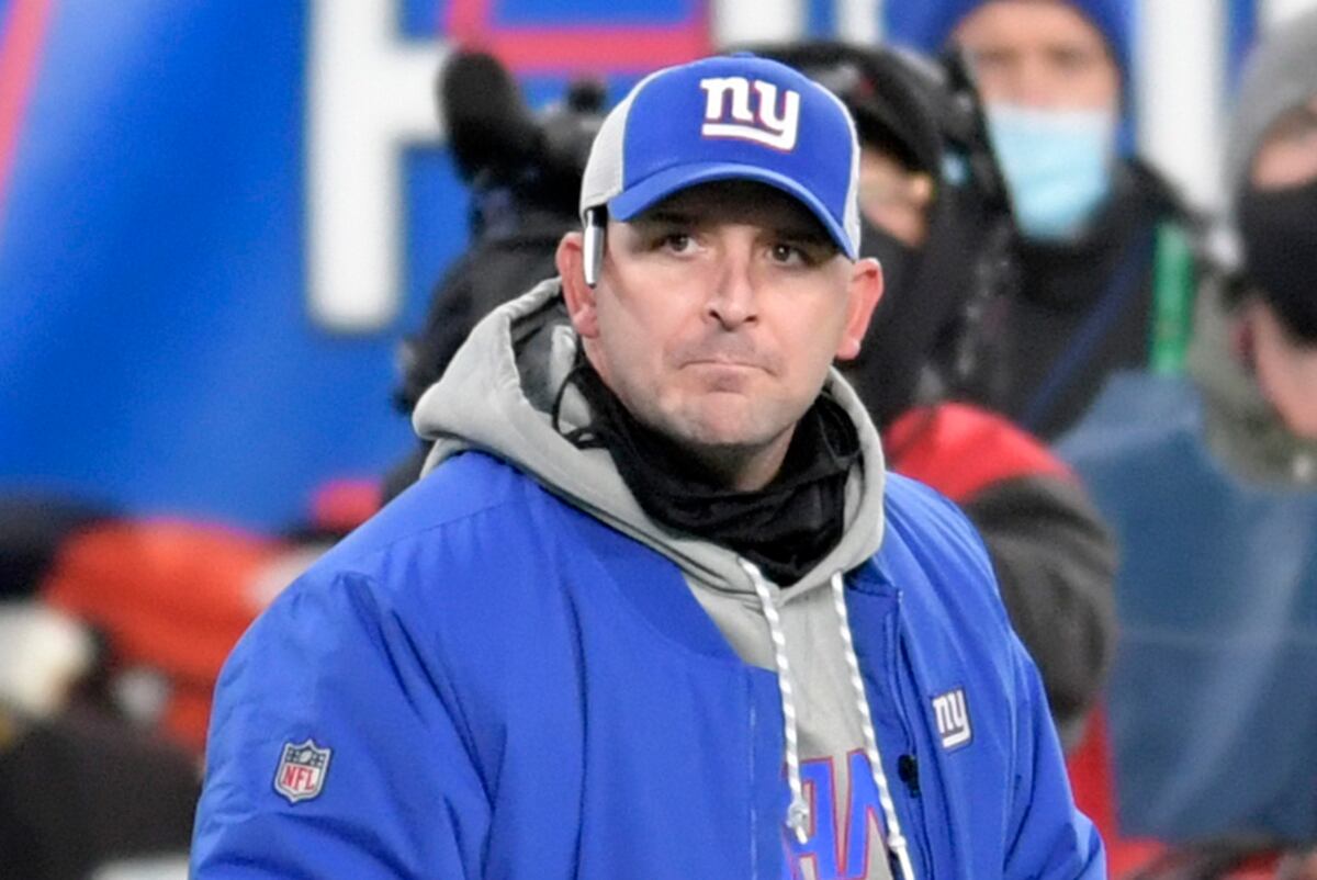 Joe Judge: 'With All Due Respect to Christmas' Giants Have to Focus on ...