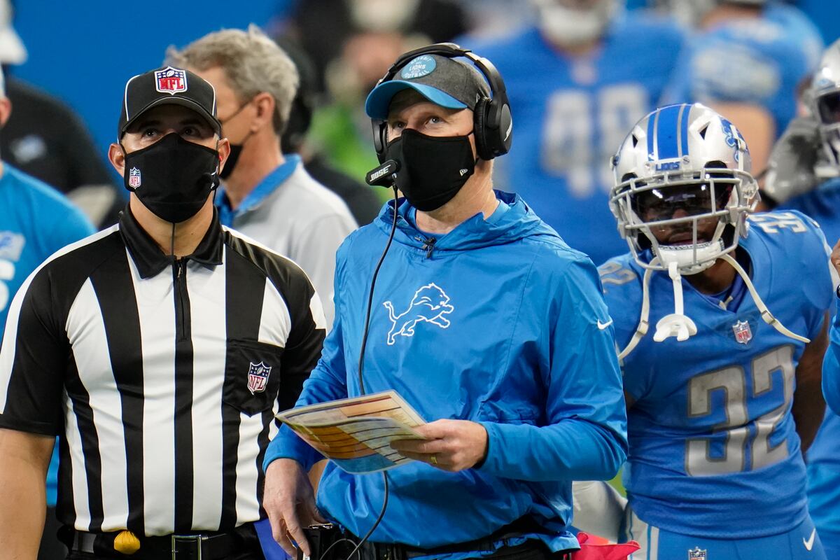Lions Rumors Darrell Bevell Interviewing For Hc Job Served In Interim
