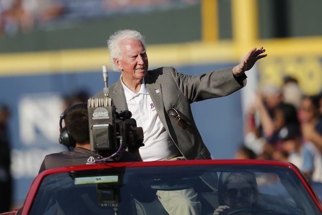 MLB Hall of Famer Don Sutton Dies at Age 75