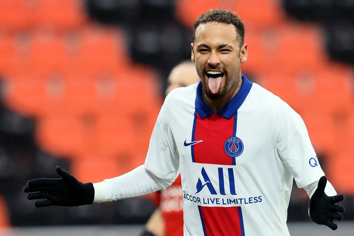 PSG's Neymar Says He'll Never Stop Partying and Isn't Immature Despite ...