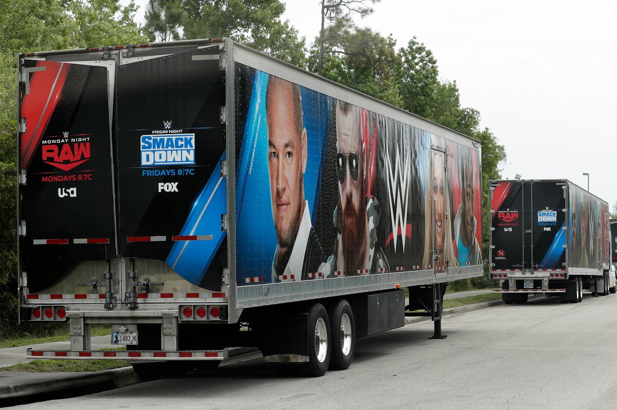 Eli Drake Signs WWE Contract, Appears on NXT TakeOver: Vengeance Day ...