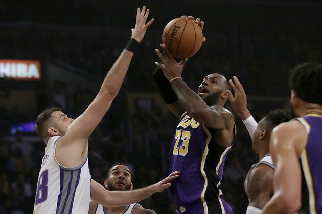 LeBron James Lakers Highlight Sells for Record $208K on NBA Top Shot