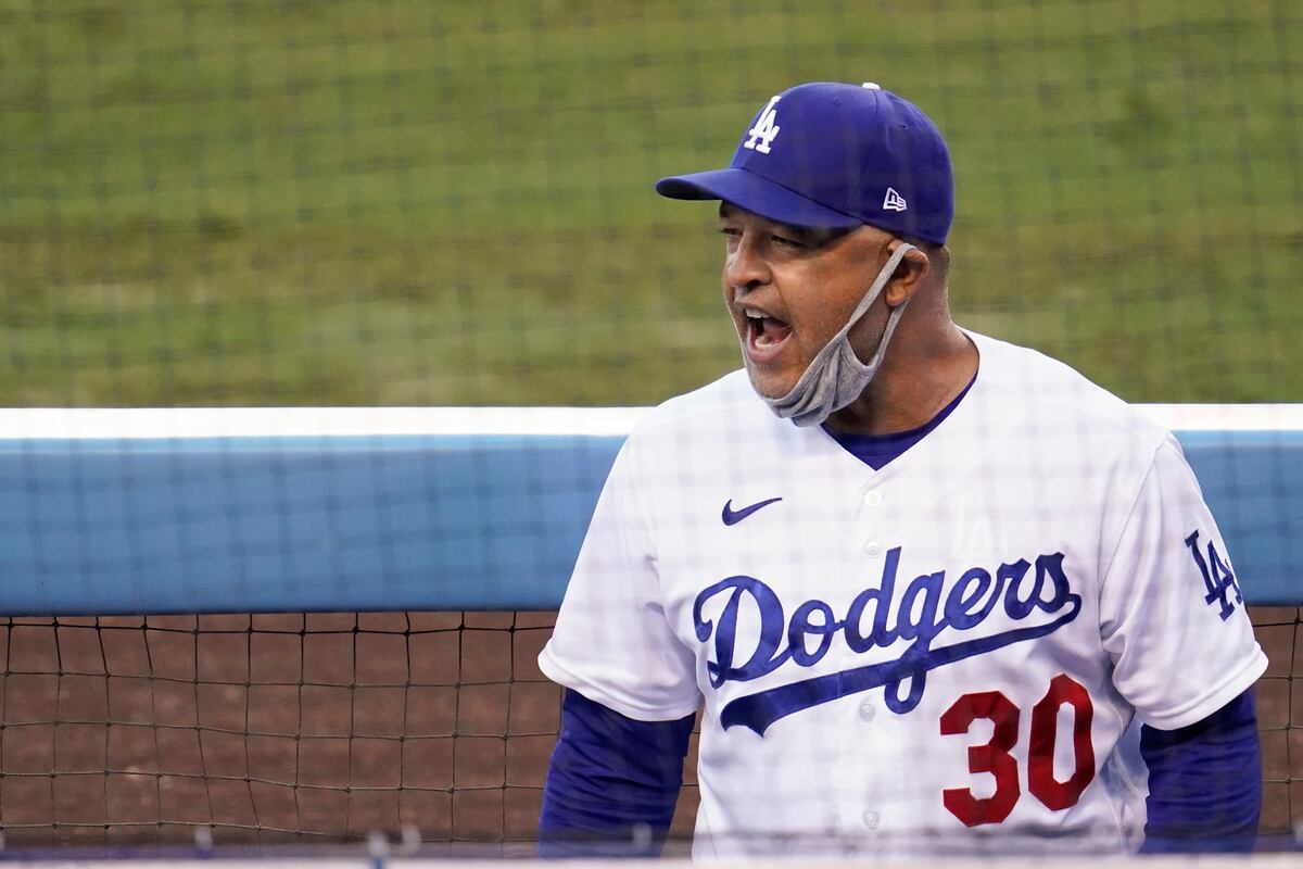 Dave Roberts Condemns Racism Against Asian Americans After Jeremy Lin's ...
