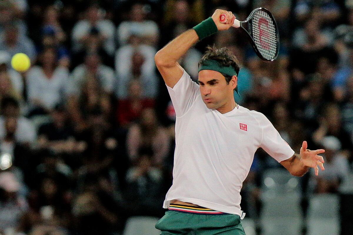 Roger Federer Announces He Will Return to Training, Skip Dubai ATP ...