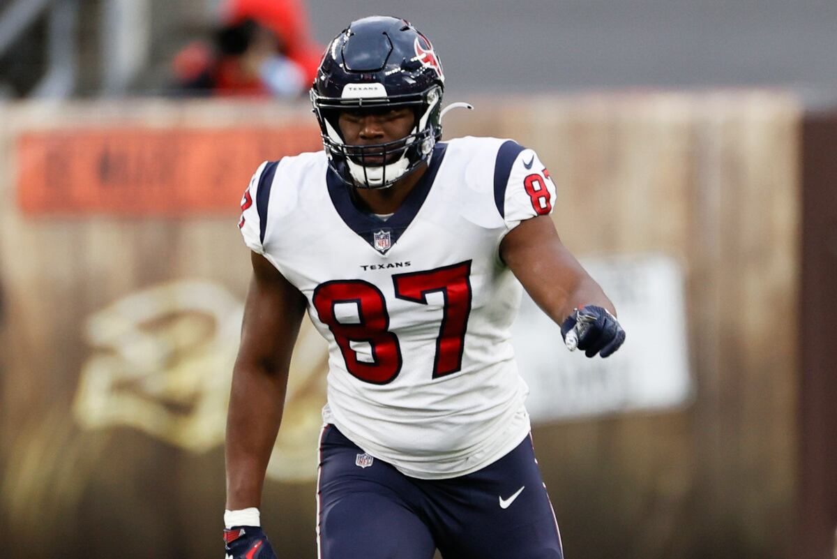 Darren Fells Reportedly Released by Texans; Scored 11 TDs in Last 2 ...