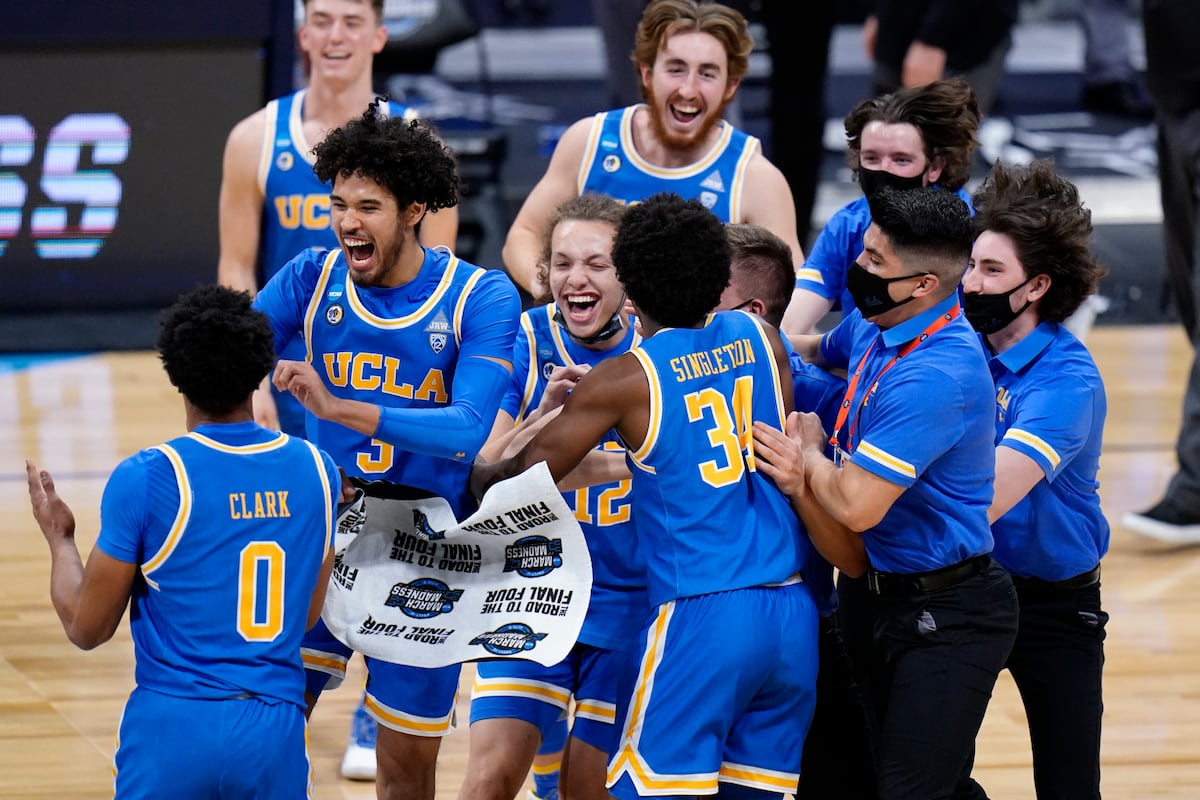 In Down Year for Most CBB Blue Bloods, UCLA Now Eyeing Historic ...
