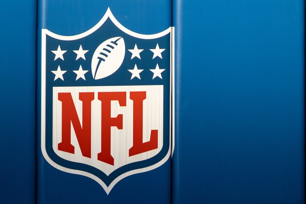 NFL, NFLPA Approve Position-Specific Helmets for OL, DL; Features ...