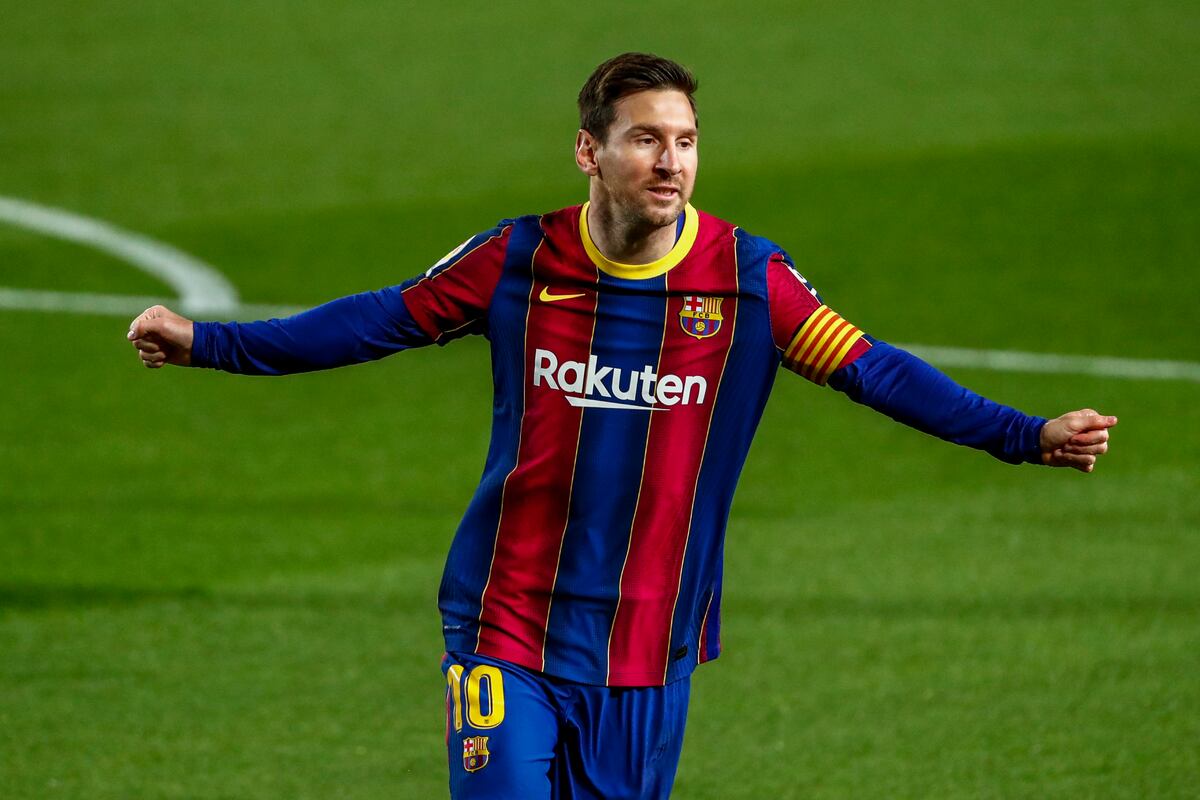 Report: Barcelona 'Optimistic' Lionel Messi Will Sign New Contract Amid ...