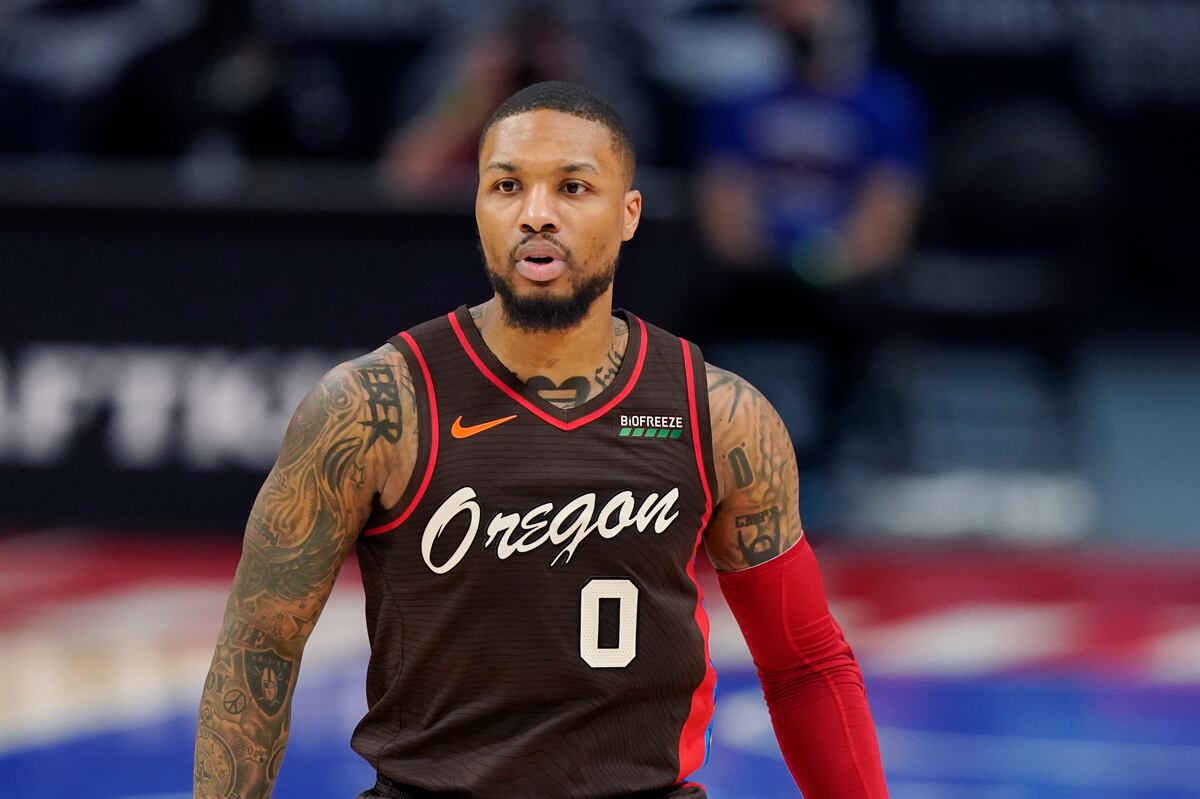 Will Damian Lillard Request a Trade After Blazers Fail 'Urgency' Test ...