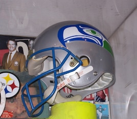 The Seattle Seahawks and Their NFL Uniform Changes over the Years (1976 ...