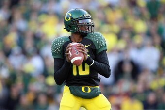 Ranking the Top 5 Oregon Football Players of All Time