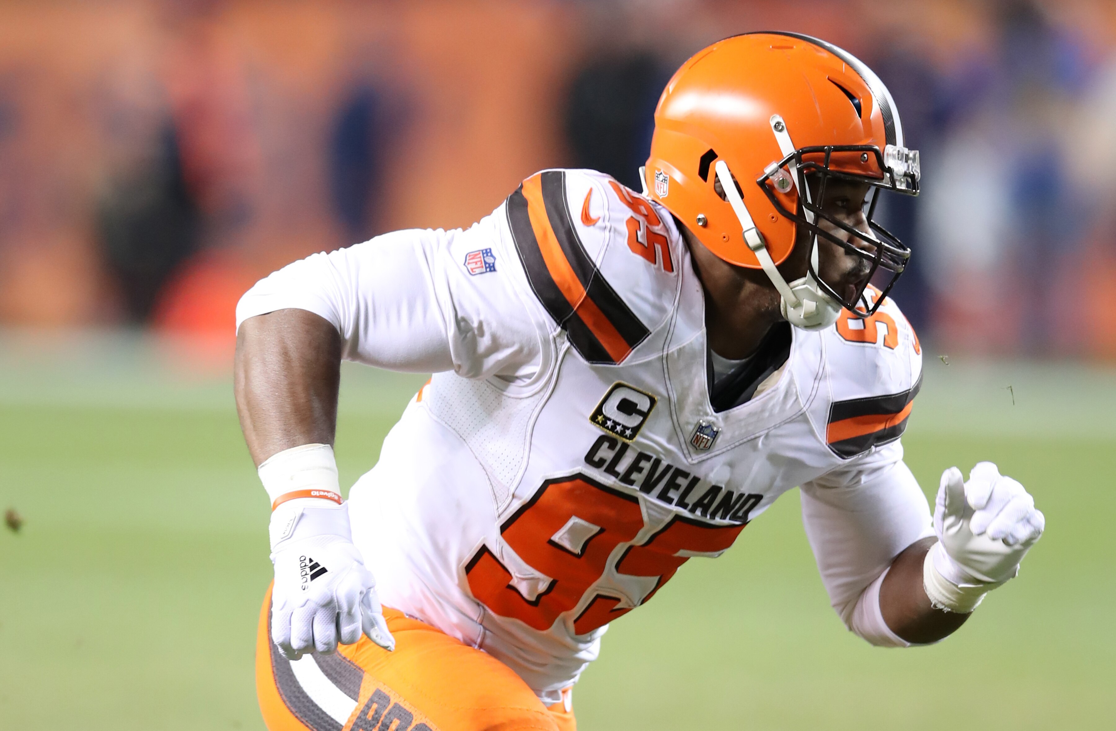 Ranking the Top 10 NFL Players Under 25 Years Old | Bleacher Report ...