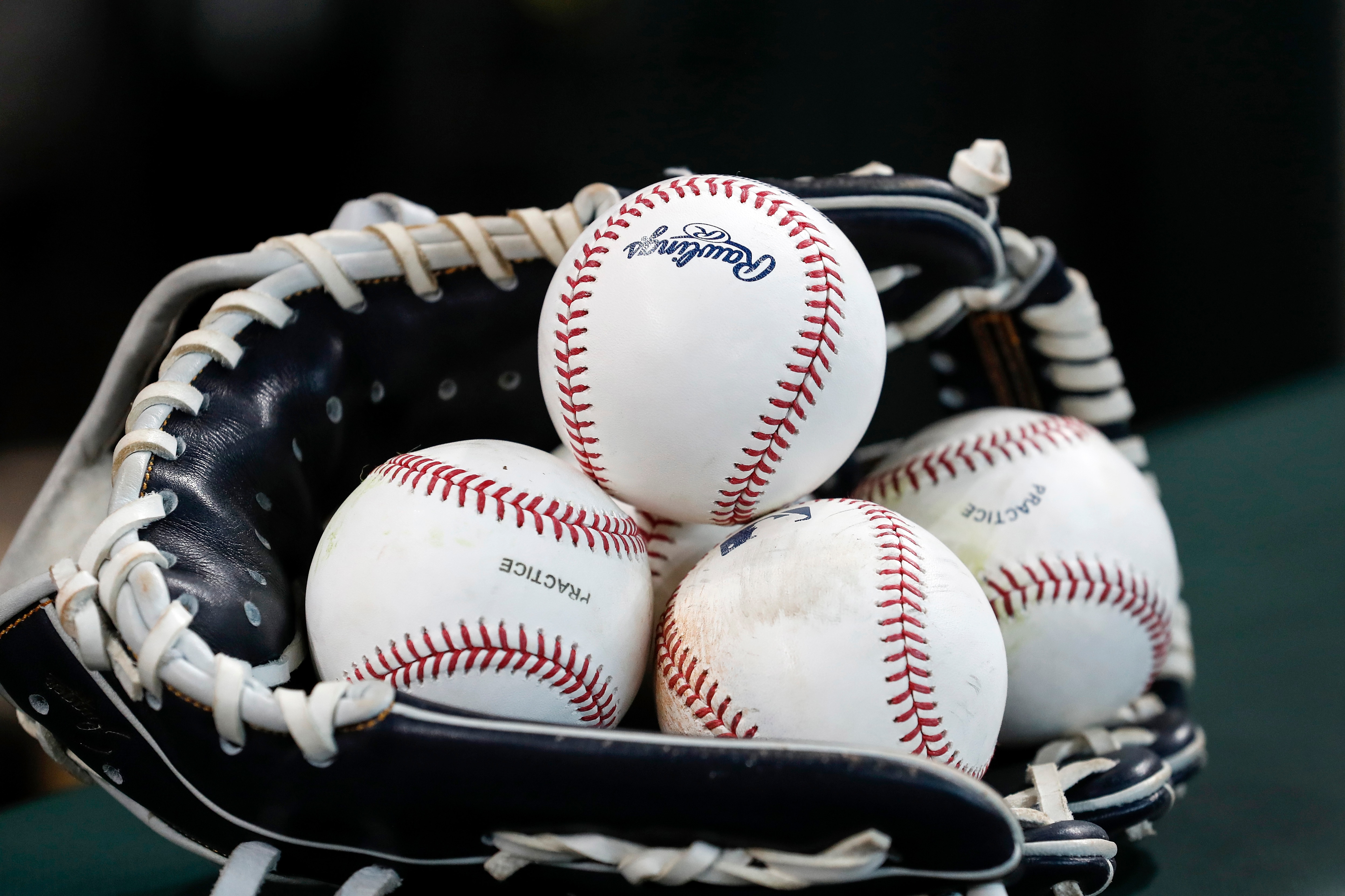 Baseball Weight Lifting Workouts For Outfielders | EOUA Blog