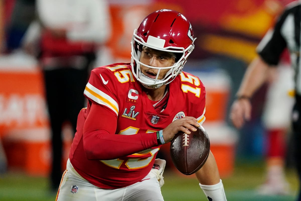Buying Or Selling Latest Buzz Rumors From 2021 Nfl Offseason Workouts News Scores