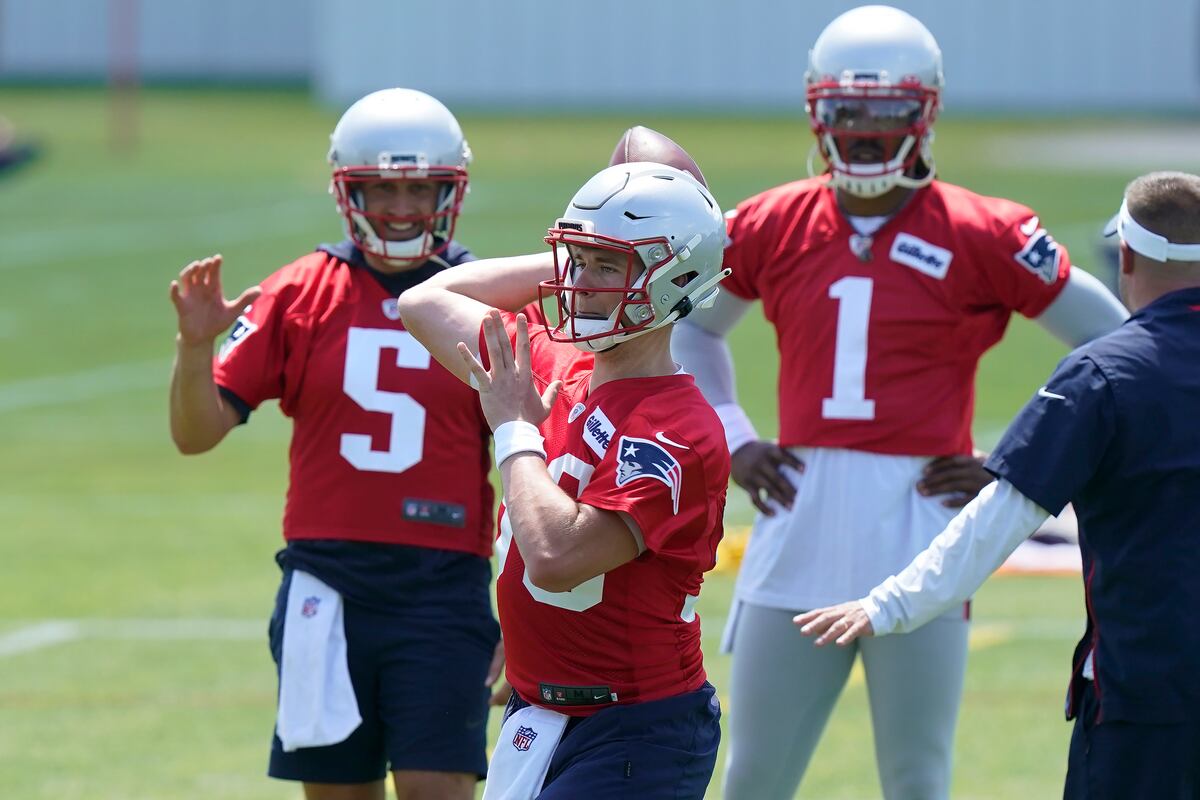 Patriots' Position Battles to Watch Ahead of 2021 NFL Season | News ...