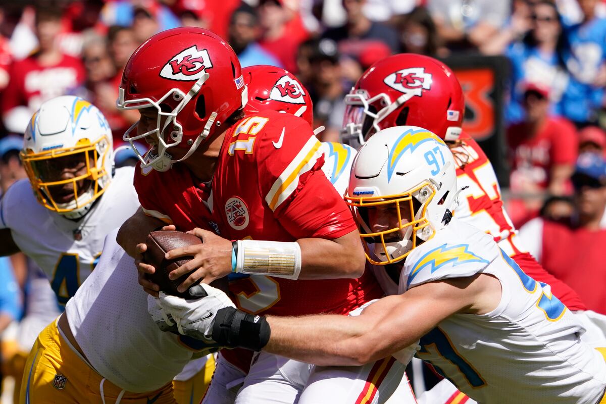 NFL Teams Whose Seasons Could Go Down the Drain Quickly After Week 3 ...