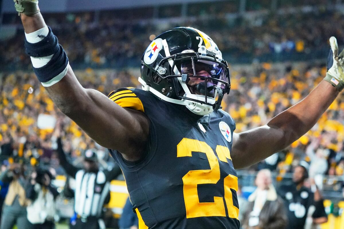 Week 10 DraftKings, FanDuel Daily Fantasy Football Picks, Lineup Tips ... Week 10 DraftKings, FanDuel Daily Fantasy Football Picks, Lineup Tips ...